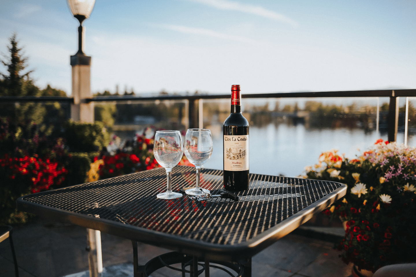 Mooie rode wijn als cadeau: bekijk deze en andere leuke artikelen.